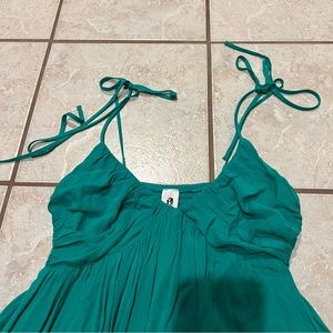 Flawless | Dresses | Shop Impressions Flawless Emerald Green Pool Party ...
